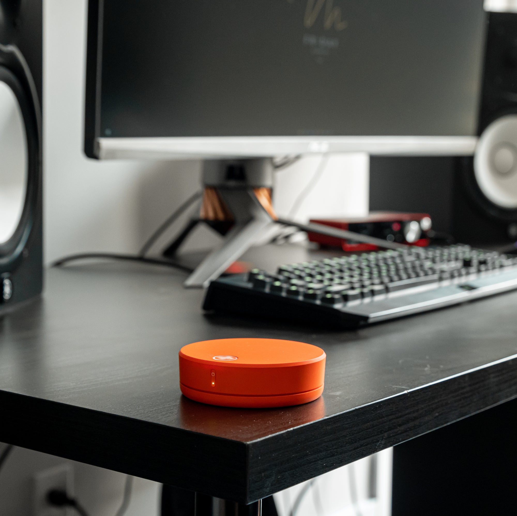 Roamr's On-the-Go Hotspot Internet